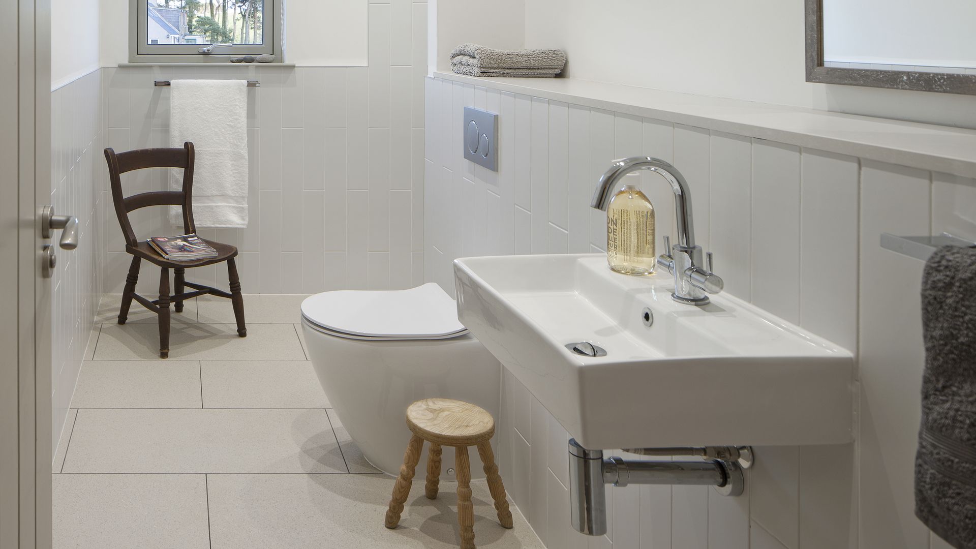 Downstairs Toilet Ideas: Get the Most from a Small Cloakroom | Homebuilding