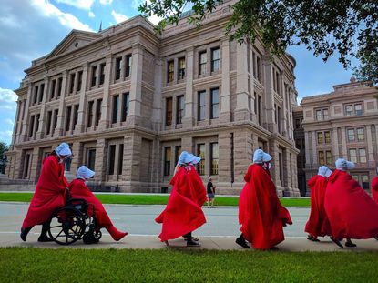 How The Handmaid's Tale Kickstarted A Feminist Movement In Texas ...