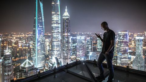 How do cell towers work? | Top Ten Reviews