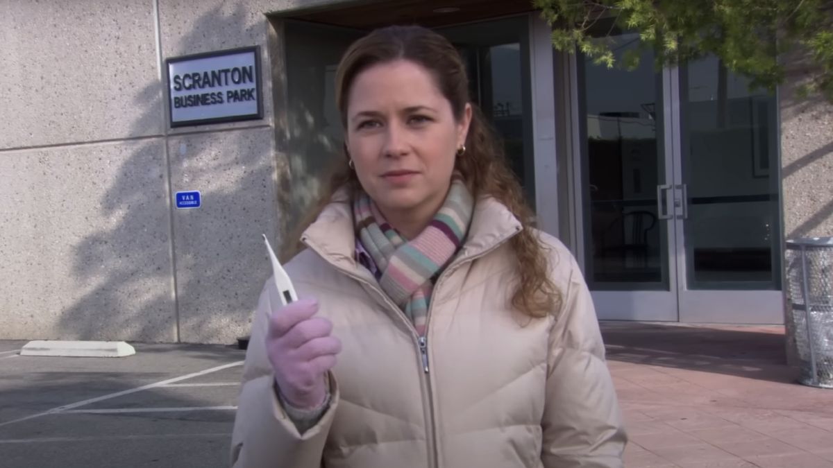 32 Hilarious And Disastrous Pranks From The Office | Cinemablend