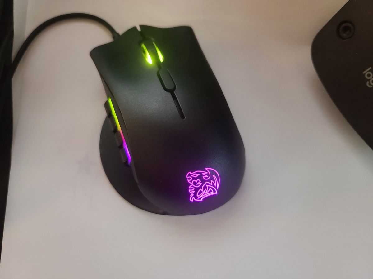 Thermaltake Tt Esports Nemesis Switch MMO Mouse Review: Hobbled by Its ...