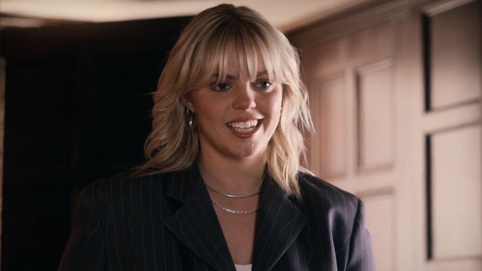 ‘Pretty C—nty.’ Reneé Rapp Talks Coming Out On SNL After Having A ...