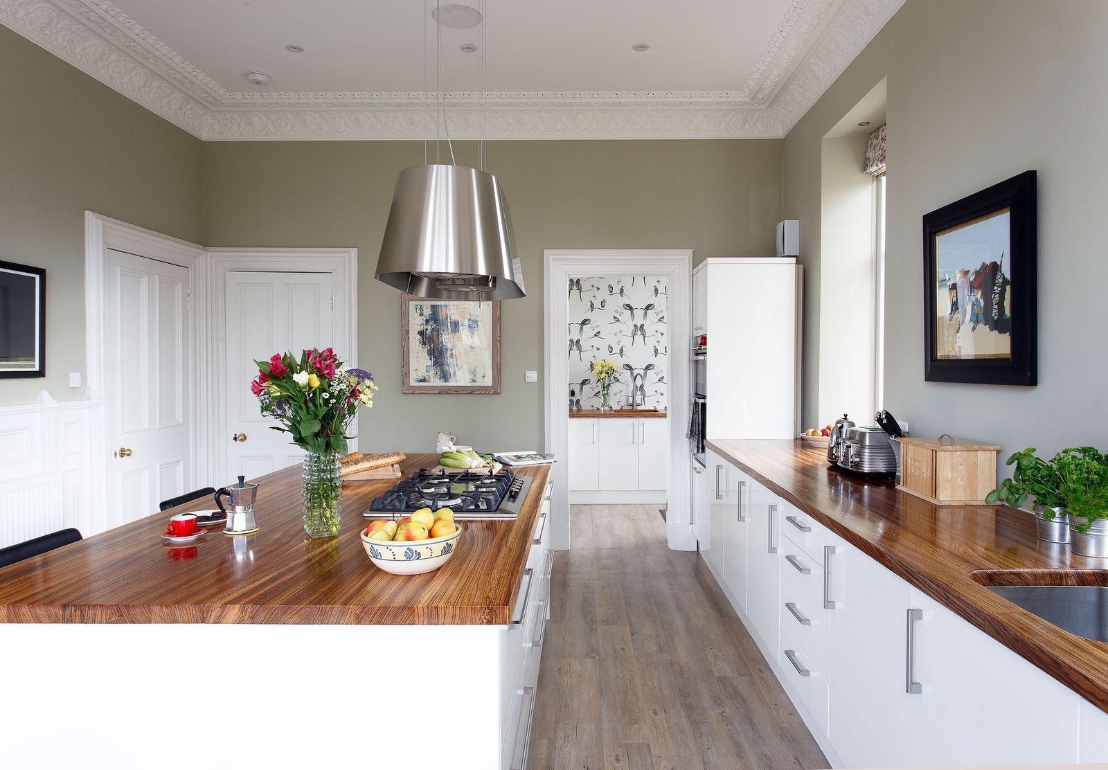 Real home: a bright new kitchen with lovely views | Real Homes