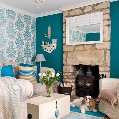 7 amazing colours for a statement wall with wow | Ideal Home
