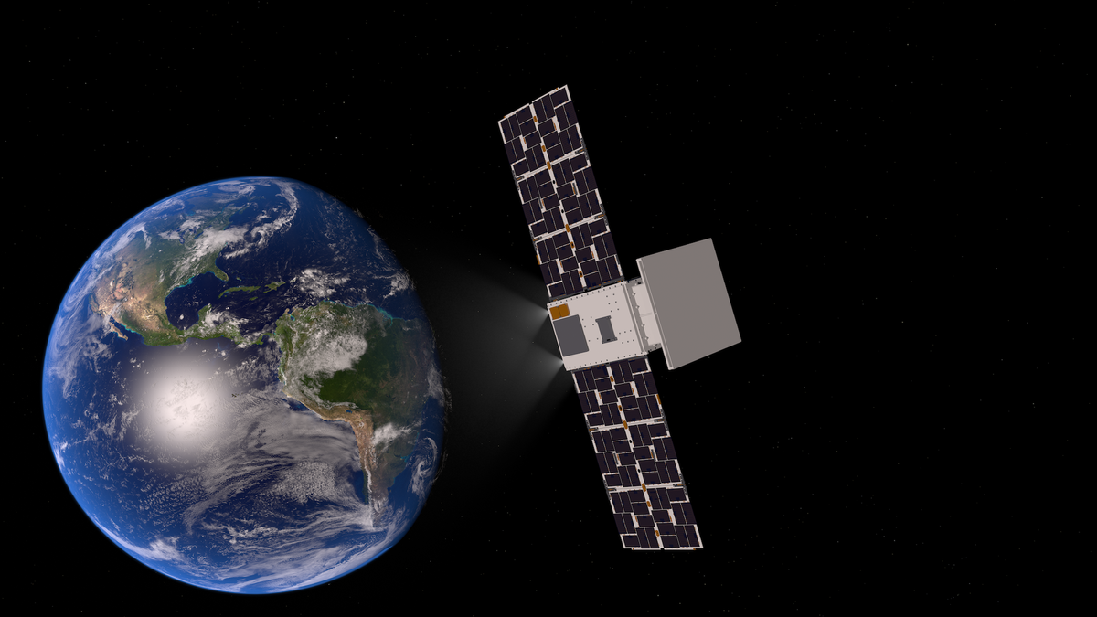 Tiny cubesat launching next year to blaze trail for NASA moon-orbiting ...