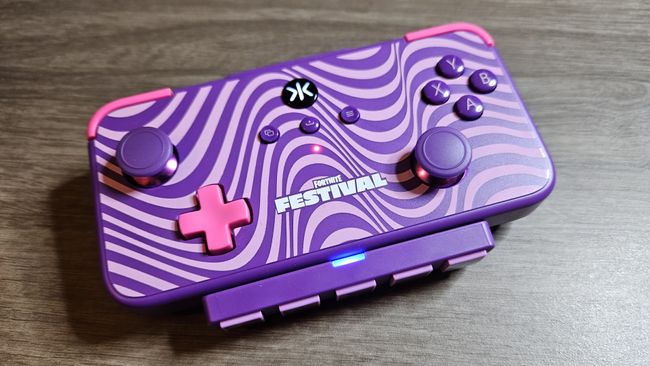 NEO S controller review: retro hardware that prioritizes customization ...