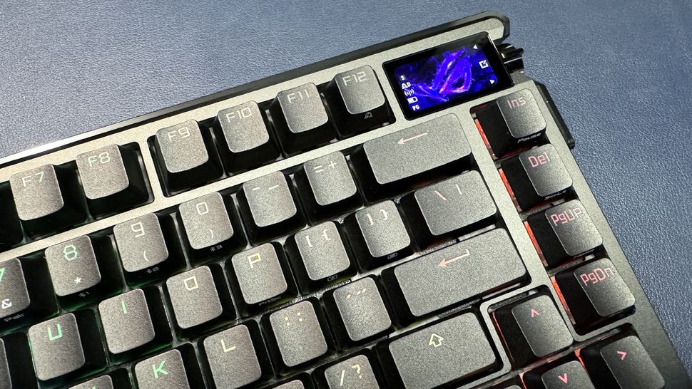 Asus ROG Azoth Extreme Review: $500 | Tom's Hardware