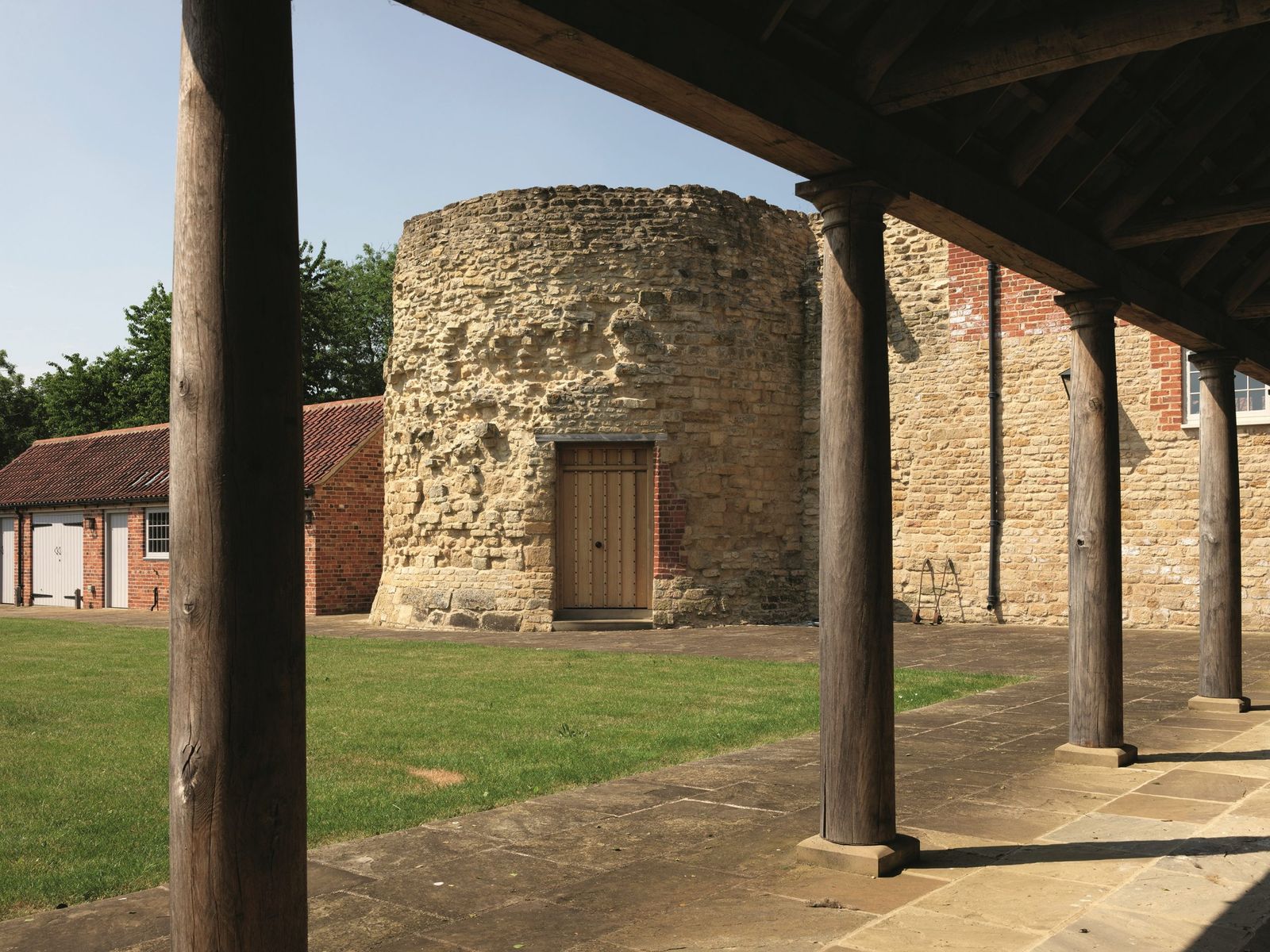 Somerton: The ruined medieval castle transformed into a magical family ...
