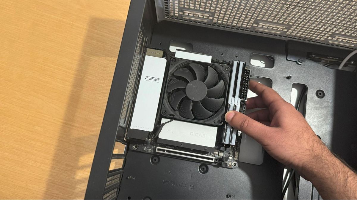 How to install a motherboard | Tom's Hardware