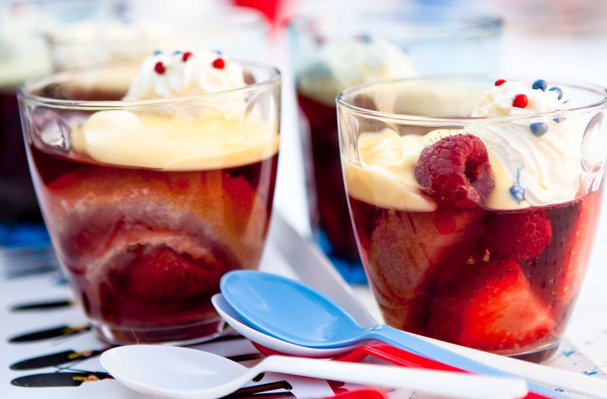 Mini fruit trifles | British Recipes | GoodtoKnow