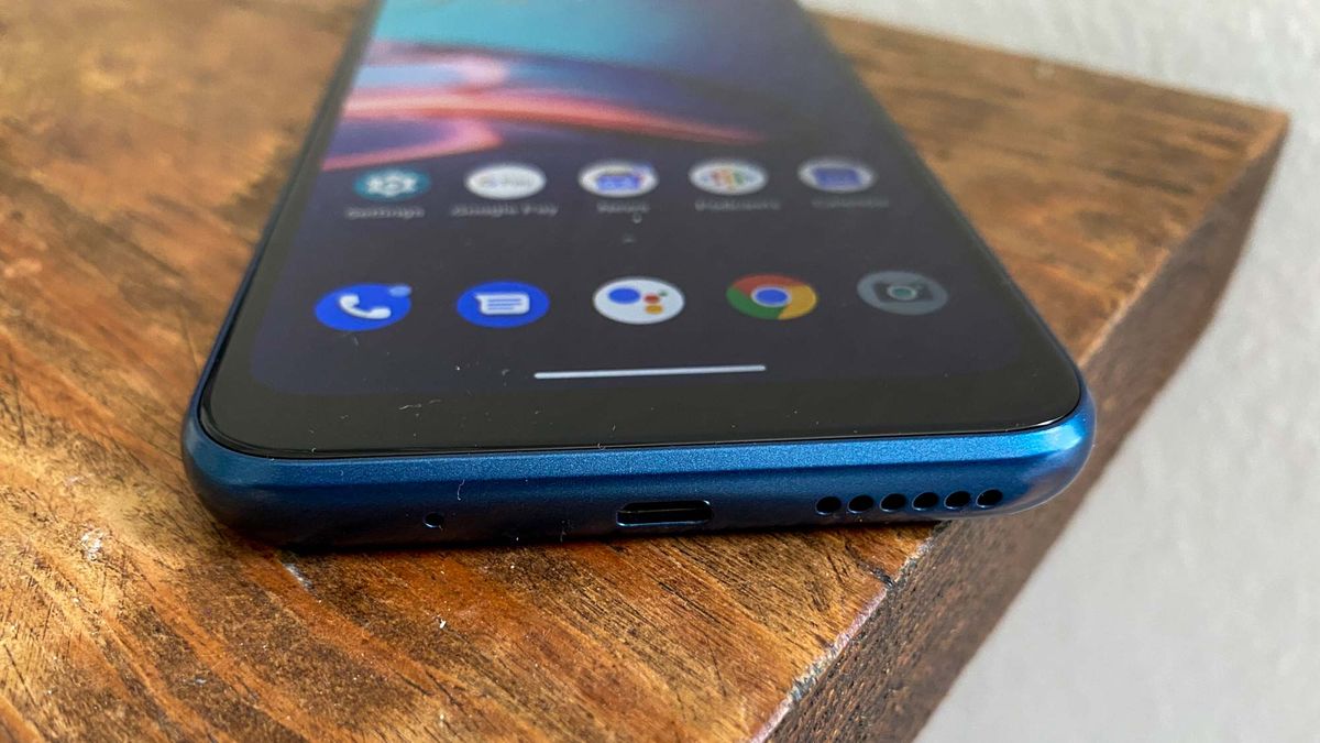 Moto E (2020) review: How much phone do you get for $149? | Tom's Guide