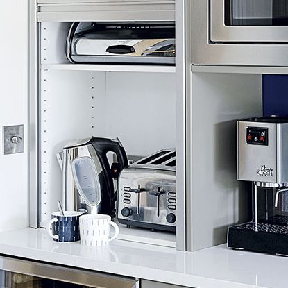 Modern matt kitchen | Kitchen tour | Ideal Home