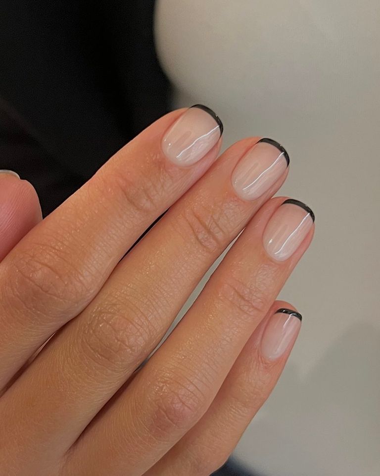 17 Minimalist Nail Ideas That Will Never Go Out of Style | Who What Wear