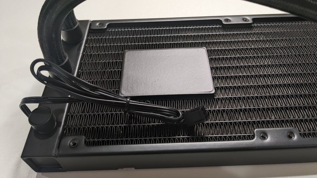 SilverStone VIDA 240 Slim SFF AIO Review: Slim Thermal Performance ...