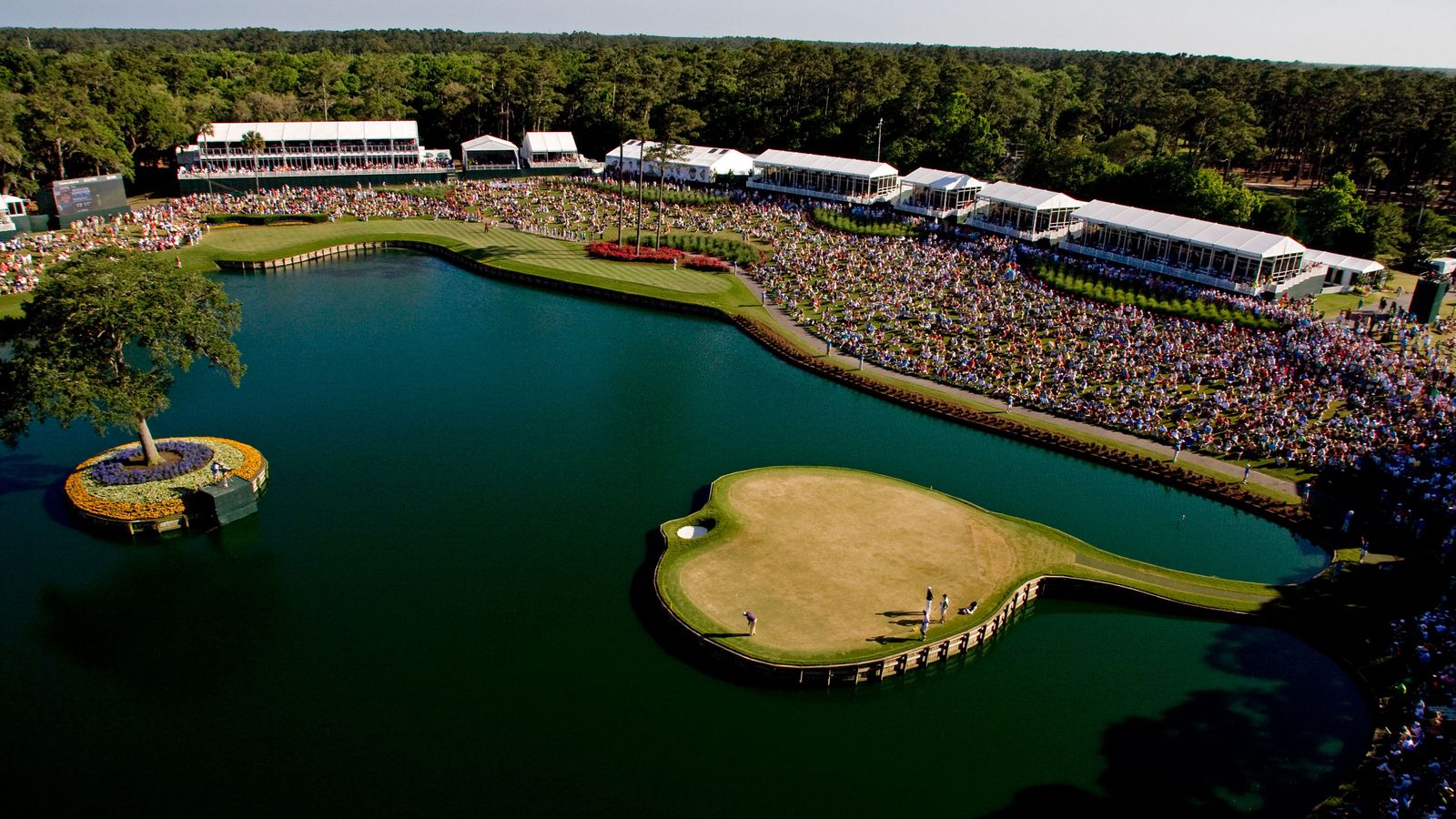 The World's Most Famous Golf Holes | Golf Monthly