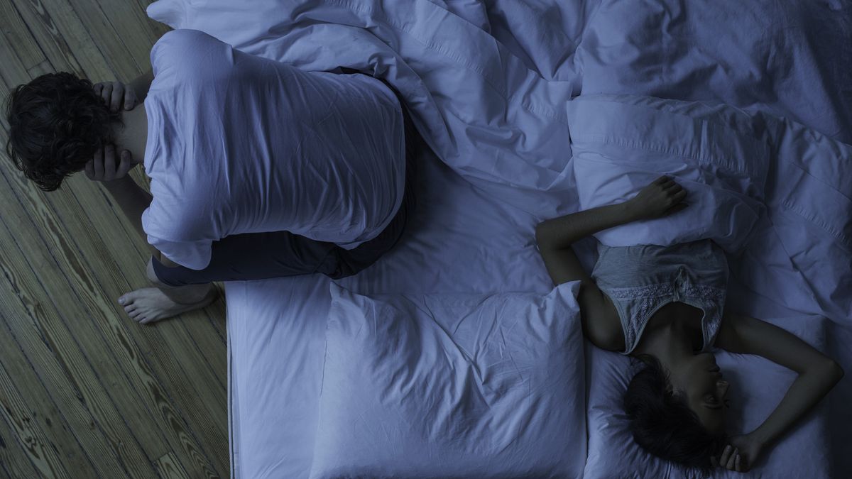 Waking up in the middle of the night — what's normal and when is it a ...
