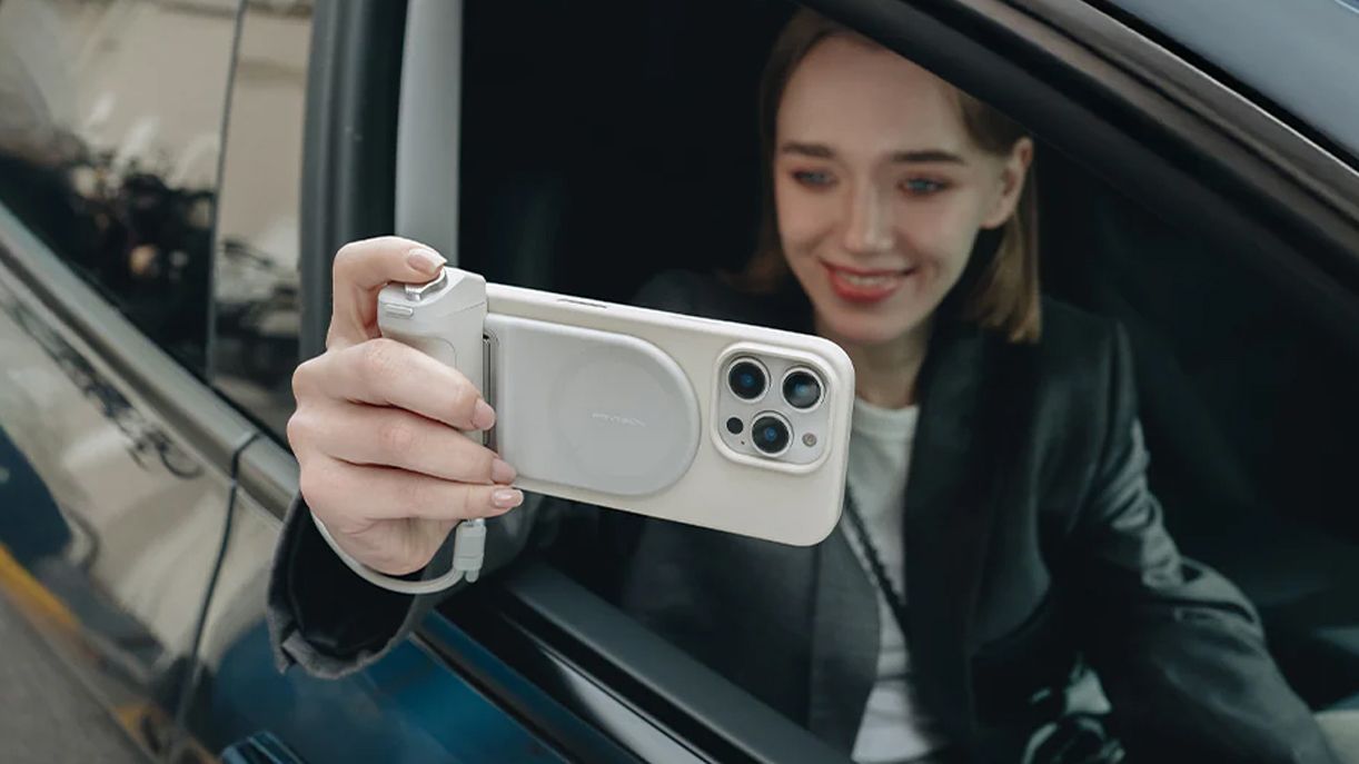 PGYTech is bridging the gap between phones and cameras by introducing the MagCam Phone Grip ...