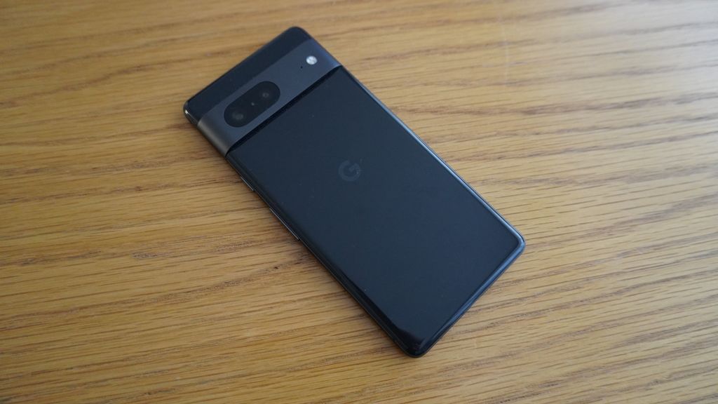 Google Pixel 7 review: Still worth it 6 months after launch? | Laptop Mag