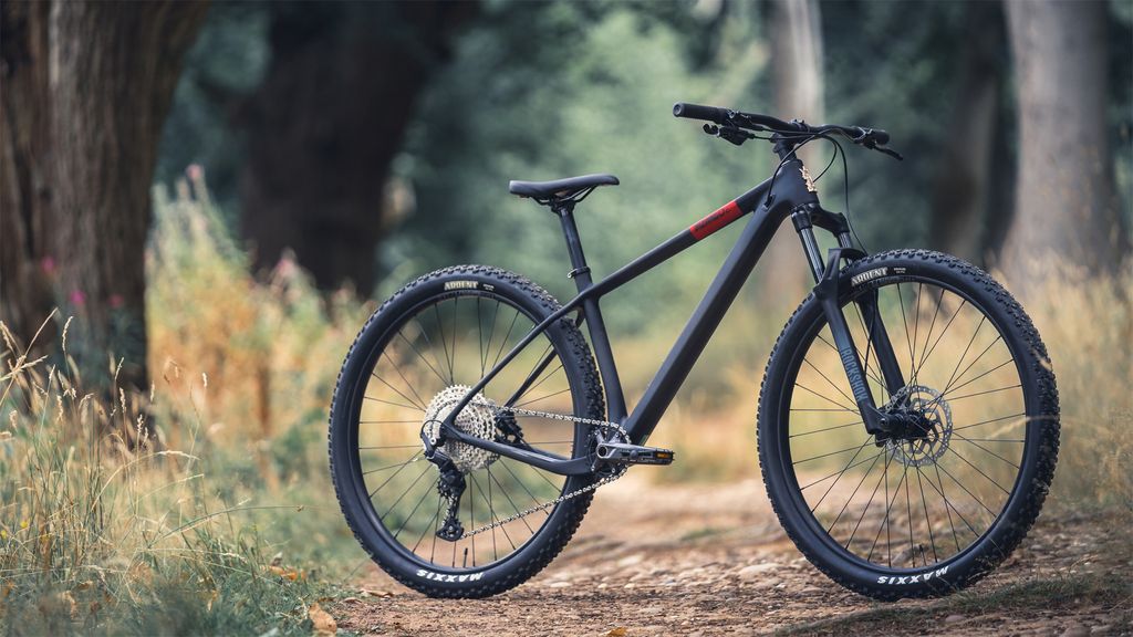 Voodoo updates the Bizango Carbon range with two new models | Bike Perfect