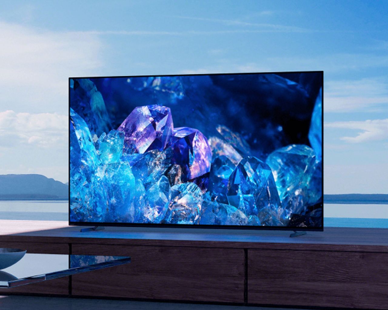 Mini LED vs OLED: Which Premium Screen Technology is Best? | Livingetc