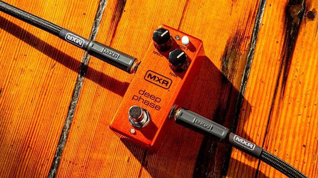Is MXR's new Deep Phase mini pedal taking on classic Small Stone phaser ...