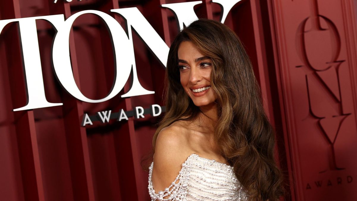 Amal Clooney brought pearls up to date in the most unexpected way ...