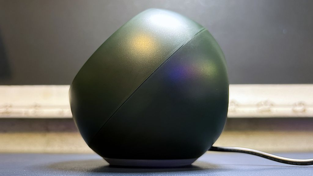 Creative Pebble Pro Review: Small and Mighty | Tom's Hardware