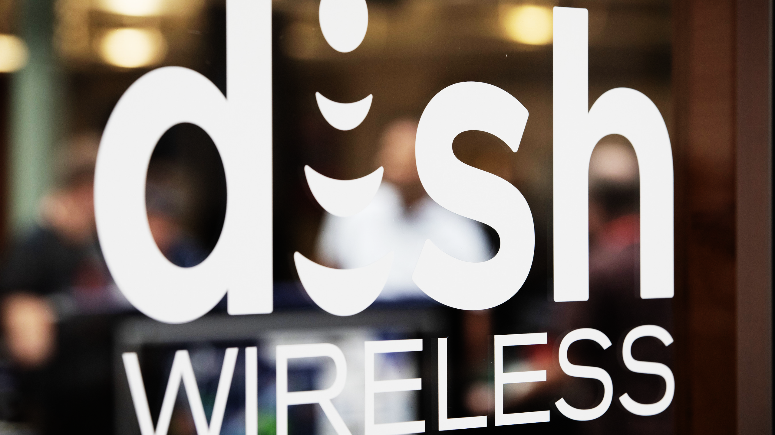 Dish partners with Aviat Networks to deliver microwave 5G backhaul ...