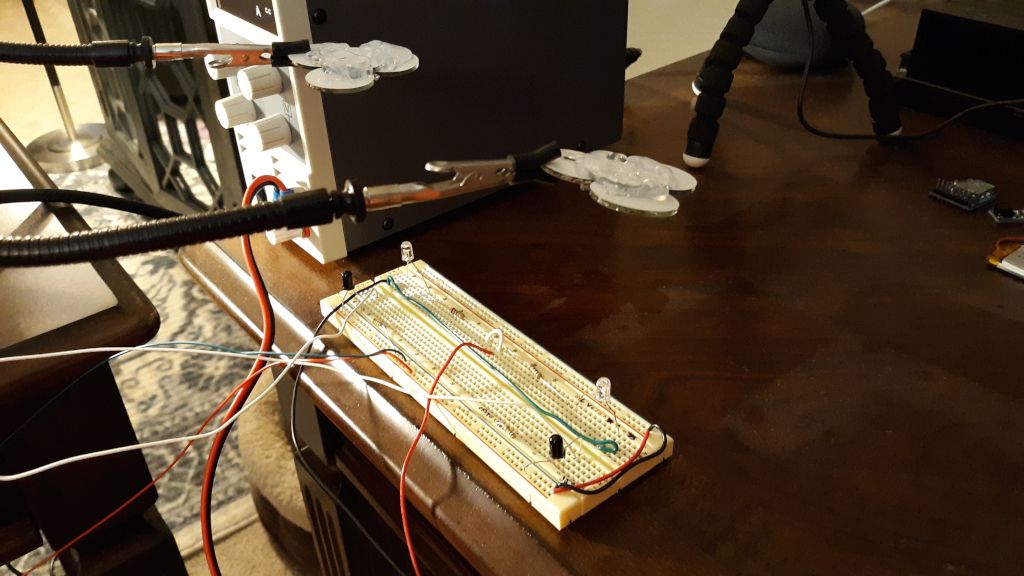 Raspberry Pi Pico Pong Project Uses Wii-Like Motion Controls | Tom's ...