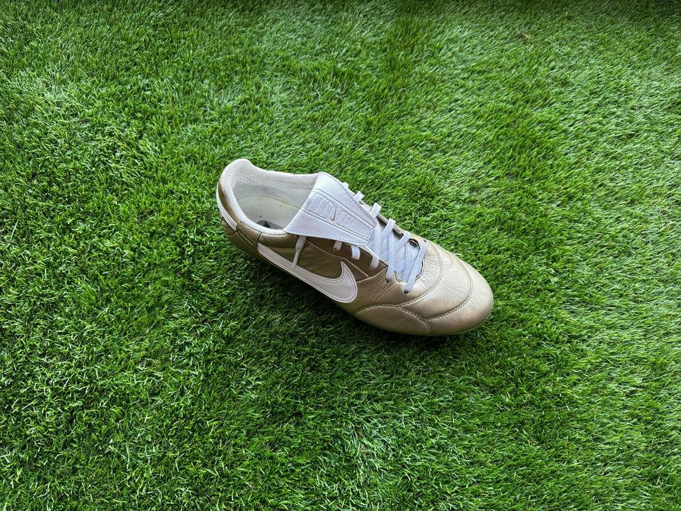 Nike Premier 3 review: How a traditional and inexpensive option doesn't ...