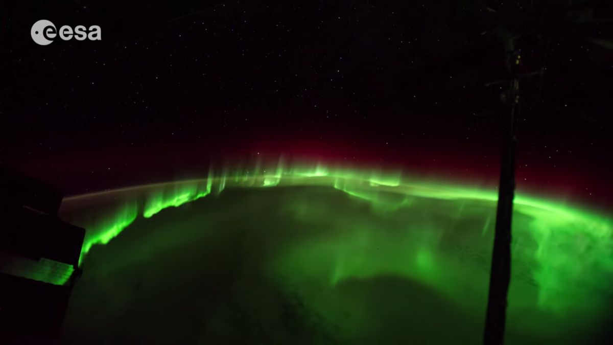 Spectacular Time-Lapse Video Shows Earth Through an Astronaut's Eyes ...