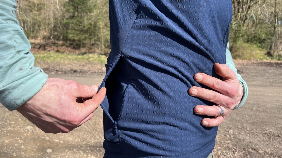 7Mesh Seton vest review – no sleeves? No worries. The Seton vest is ...