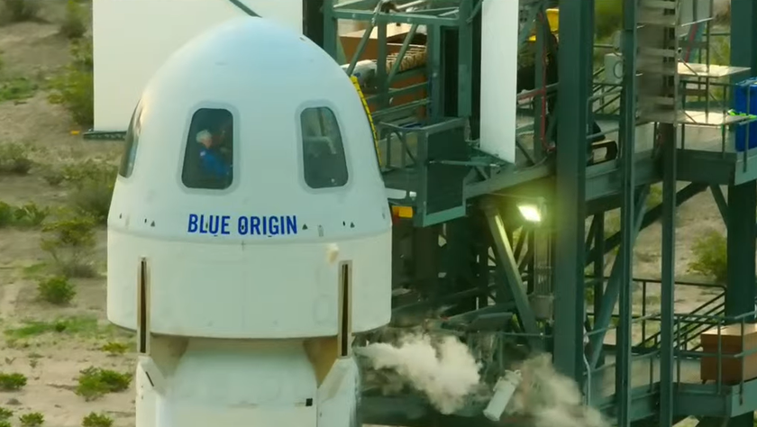 In photos: Blue Origin's 1st New Shepard passenger launch with Jeff ...