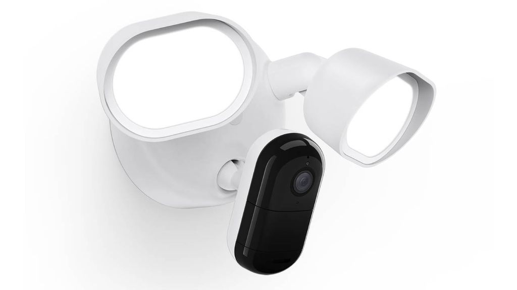 Arlo launches its first-ever wired floodlight camera – and it’s pretty ...