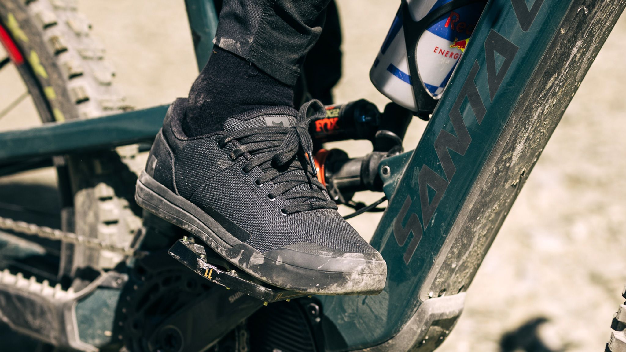 Fox Racing expands its MTB footwear range with the Union Canvas shoe ...