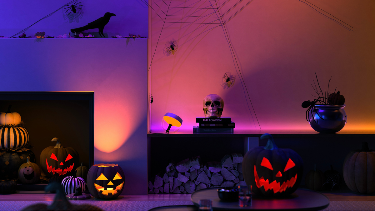 How to set a spooky scene using Philips Hue smart lighting | T3
