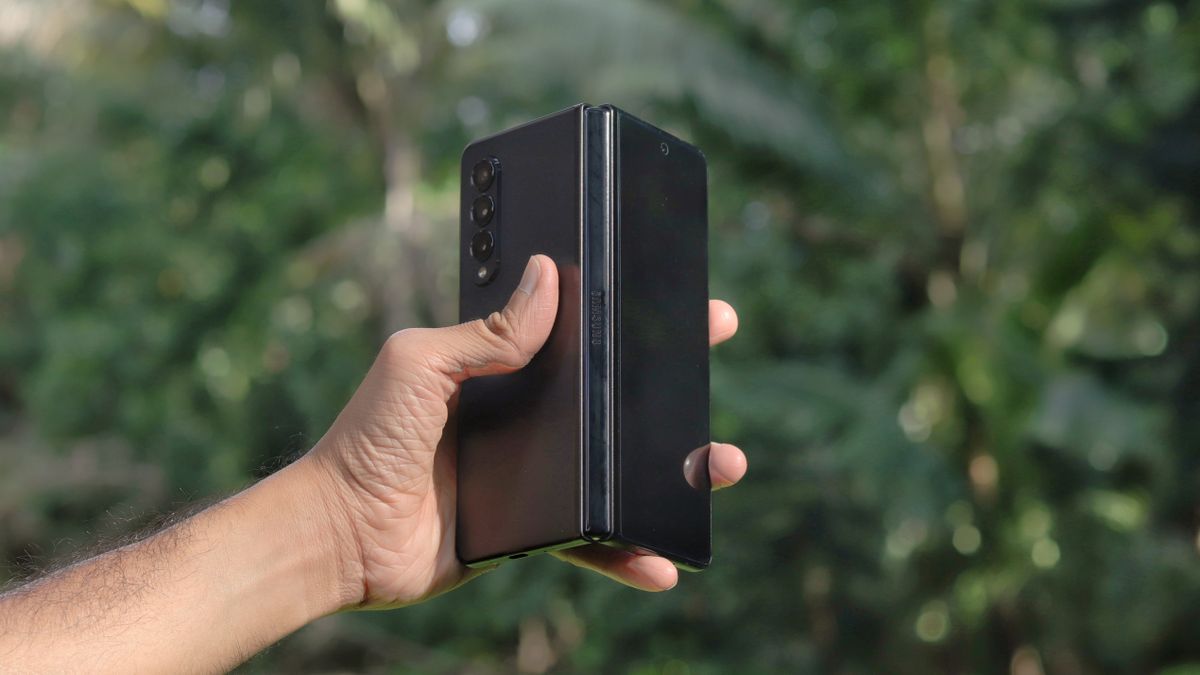 Samsung Galaxy Z Fold 4 needs to up its game to compete with other ...