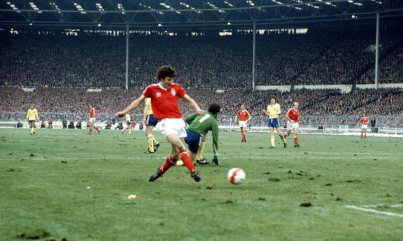 The 10 best League Cup finals EVER: Gus Caesar, Berba's nerves and more ...