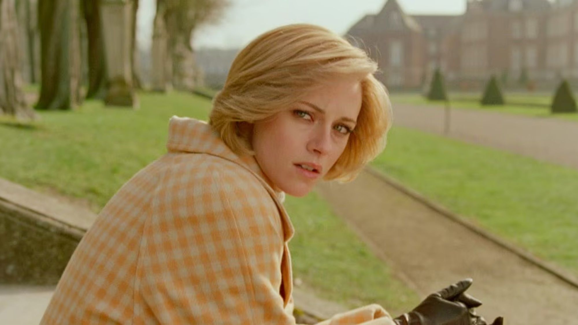 Netflix just got one of the most unique biopics I’ve ever seen — and it ...