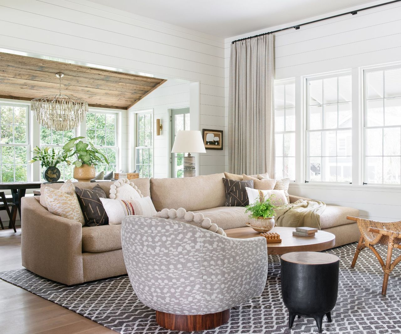 Small living room design rules: 11 ways to enhance tight spaces | Homes ...