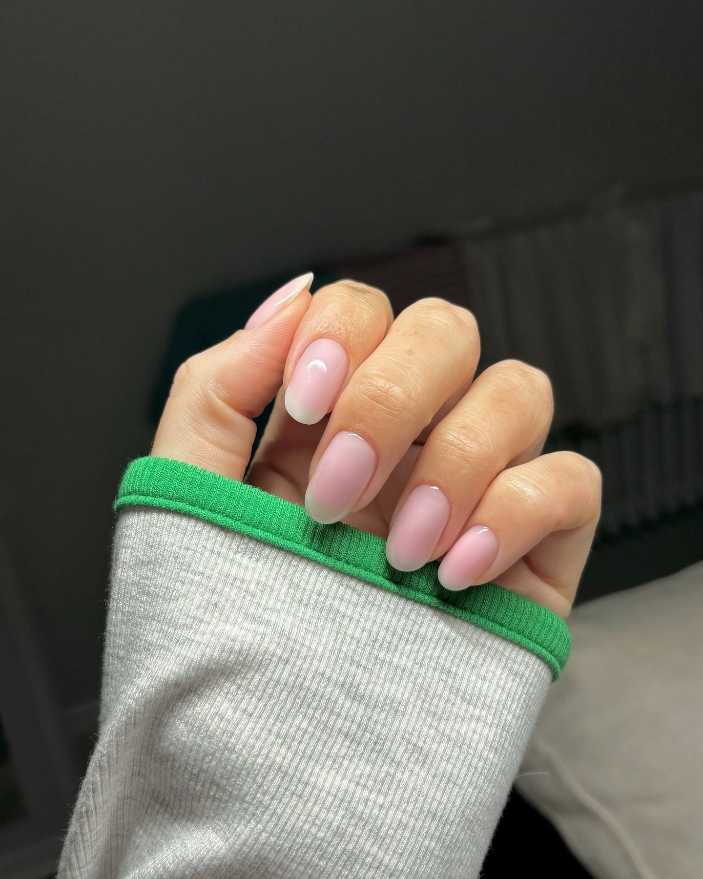"Soft Serve" Nails Are Quickly Taking Over Summer 2025 | Who What Wear