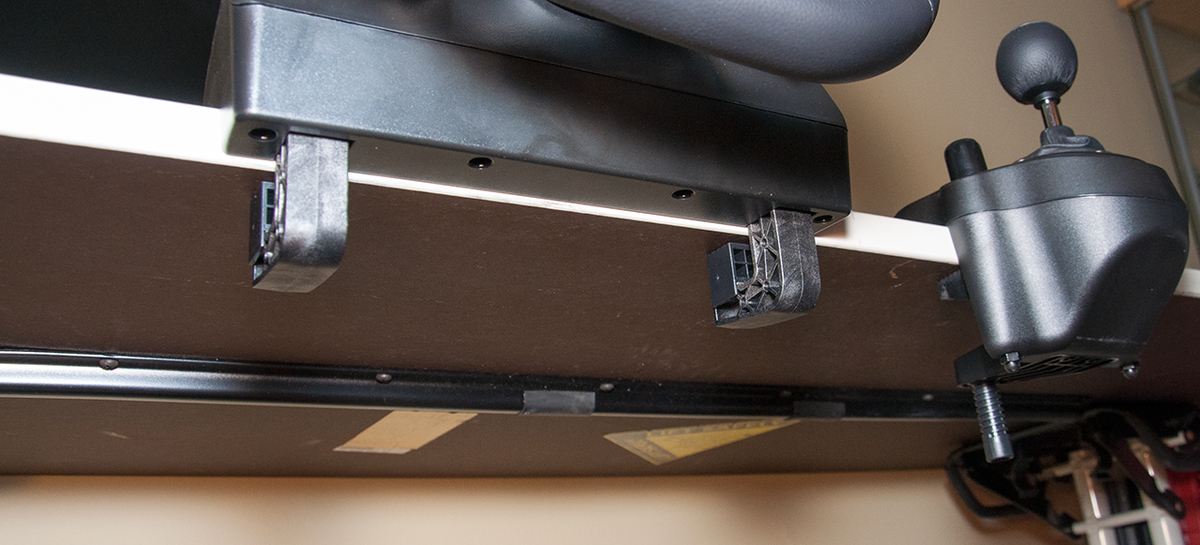 Logitech G920 Hands-on: Xbox One Gets Some Love | Tom's Hardware