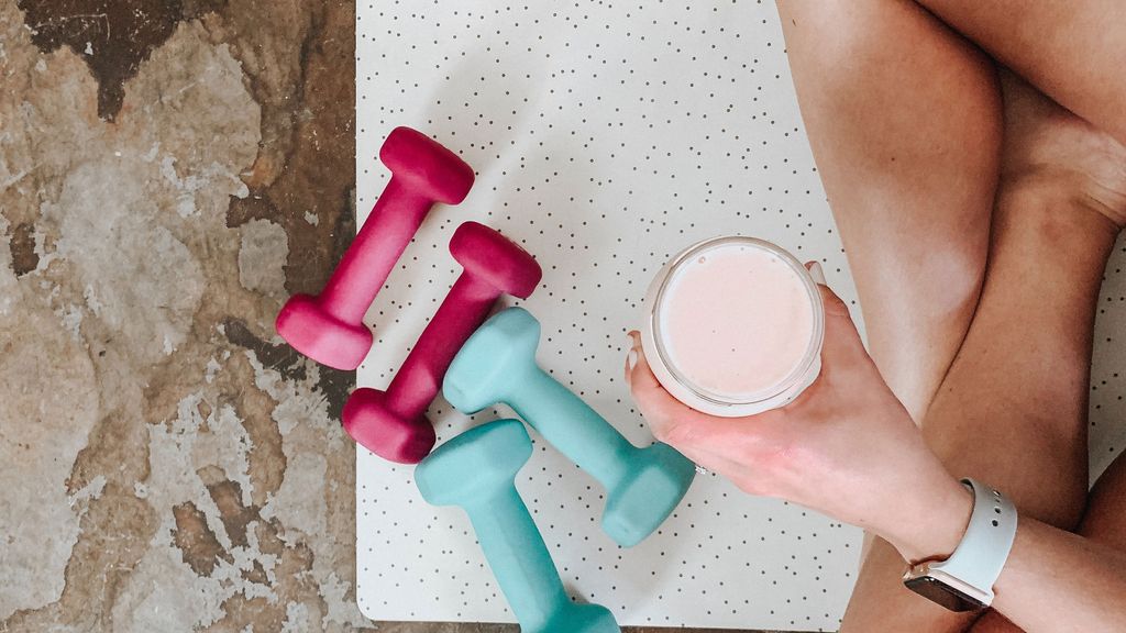 Best protein powder for women for muscle gain | Fit&Well