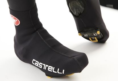 Castelli Diluvio 16 overshoe review | Cycling Weekly