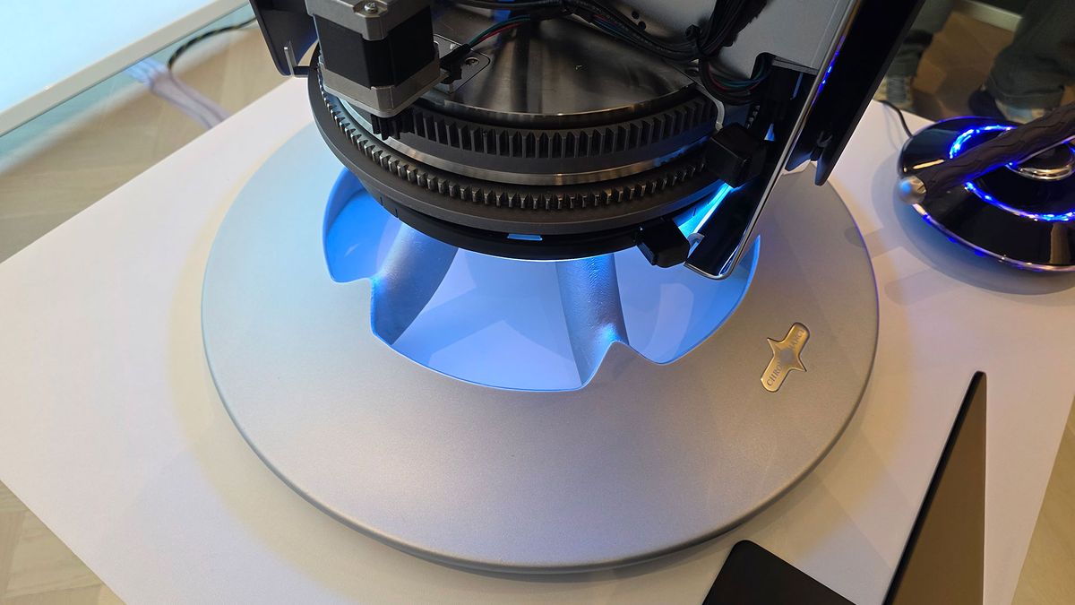 InWin celebrates 40 years with the ChronoMancy — futuristic 1.1m case ...