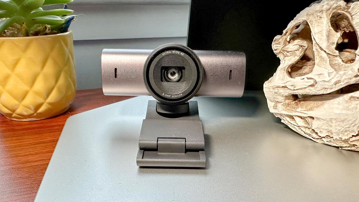 The Logitech MX Brio 4K webcam is so good, it improves my pasty face ...