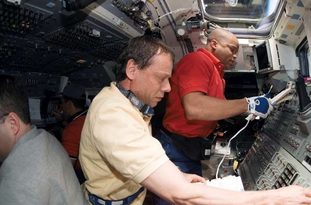 Mission Discovery: Shuttle Astronauts Prepare To Head Home | Space