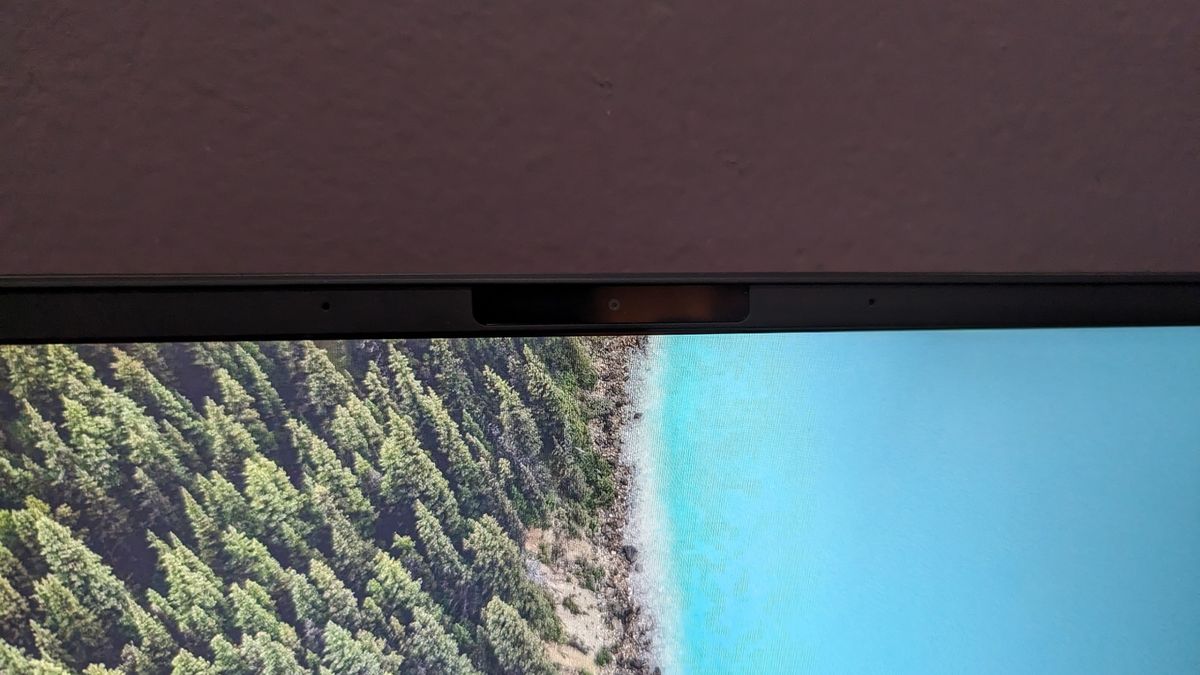 Alienware m16 R2 review: Excellent redesign thwarted by a subpar ...