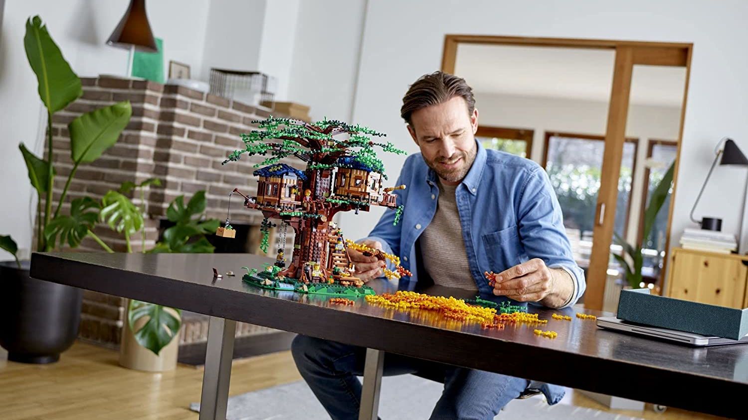 Save over $50 on this Lego Tree House set | Live Science