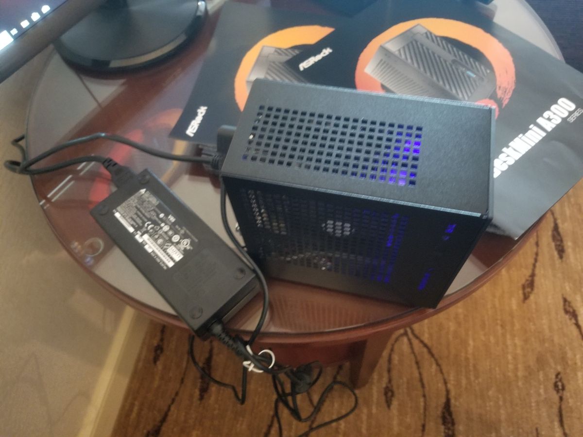 ASRock Debuts World's Smallest AM4 Motherboard, Comes With DeskMini ...